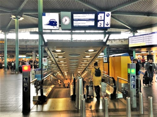 NS station Schiphol Airport - Akar Kitvoegen & voegafdichtingen